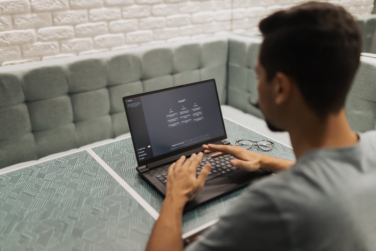 AI in Learning: Path to Financial Freedom (2026 Guide)