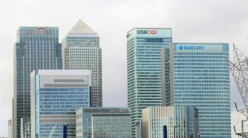 Pros and Cons of Banking With a Regional Bank (2026)